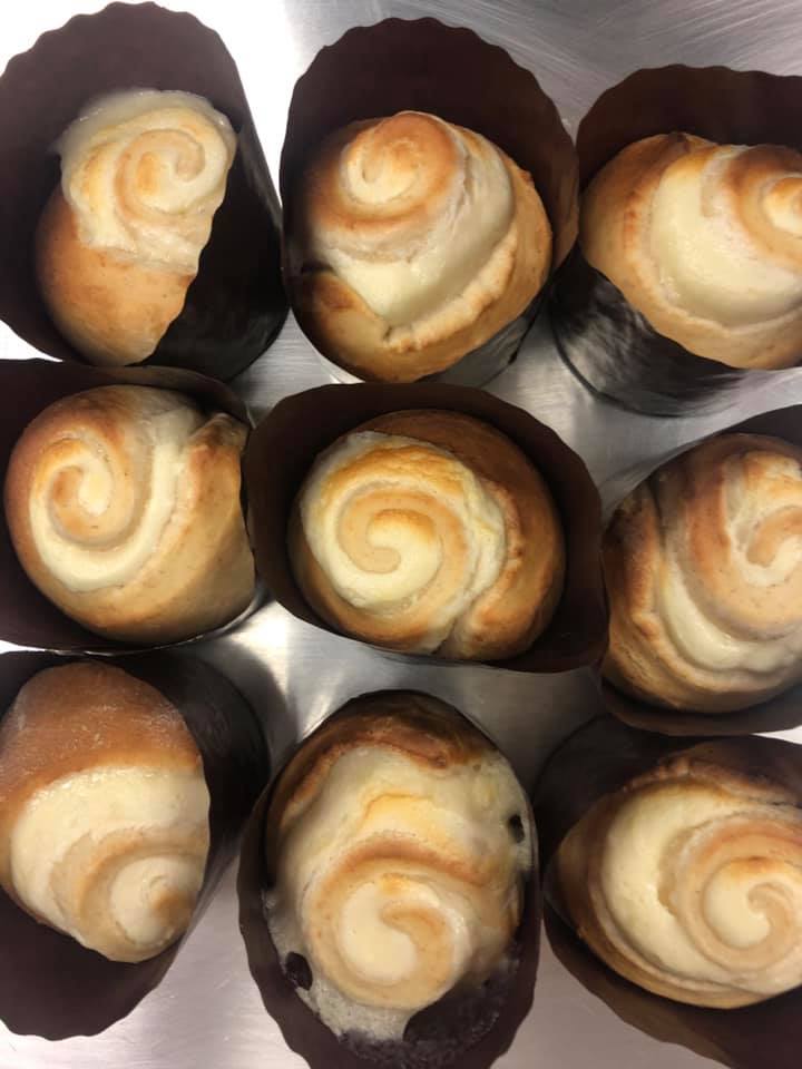 Petite Cream Cheese Sweet Roll | Rollin Cafe LLC